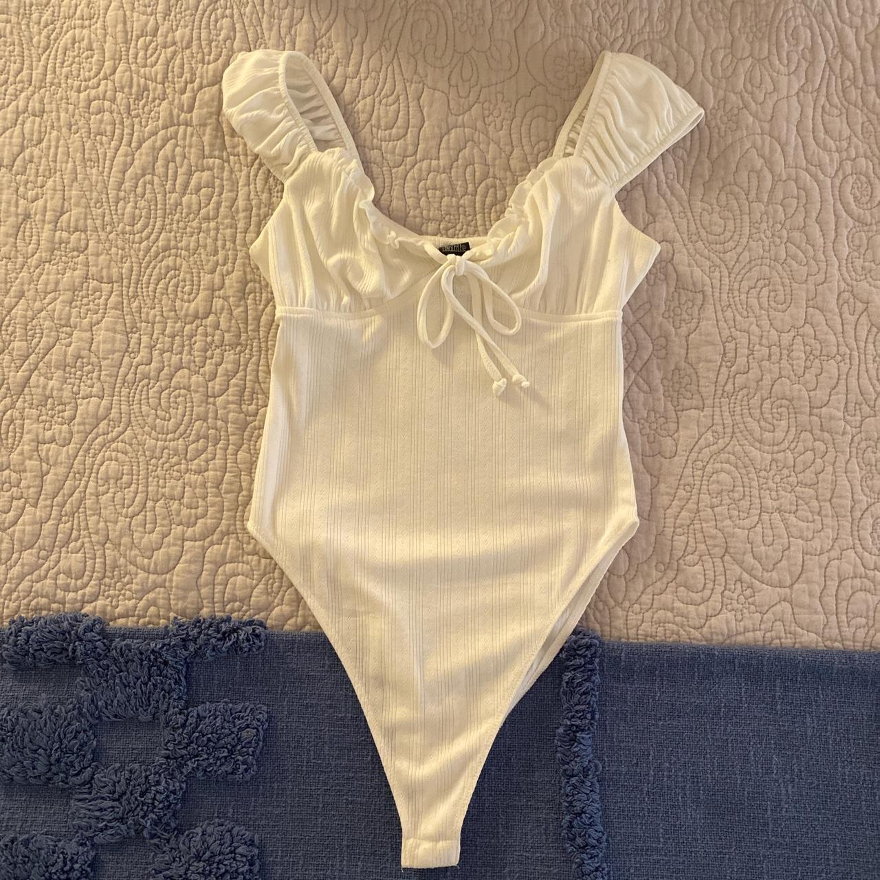 white wild fable body suit!! so cute and flattering!... - Depop