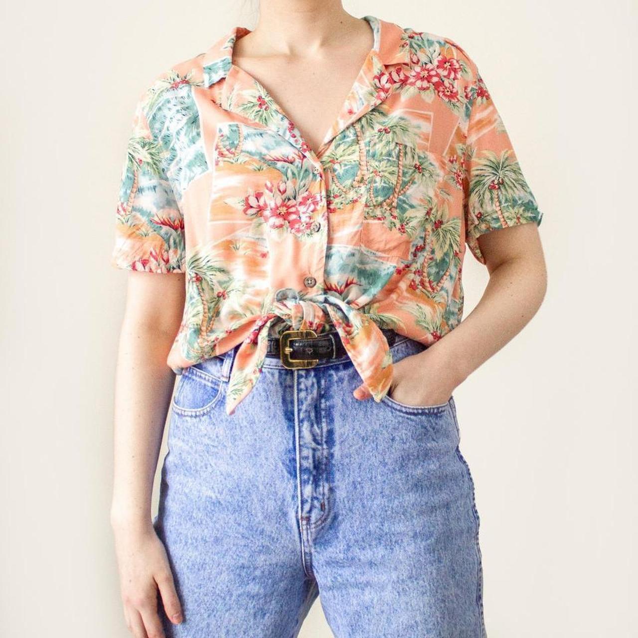 Patterned tie up blouse Tag size M Pit to pit -... - Depop