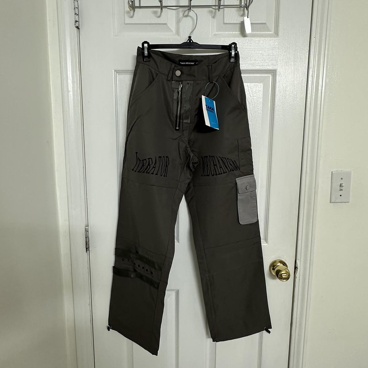Taka Original Cargo Pants Size S - Depop