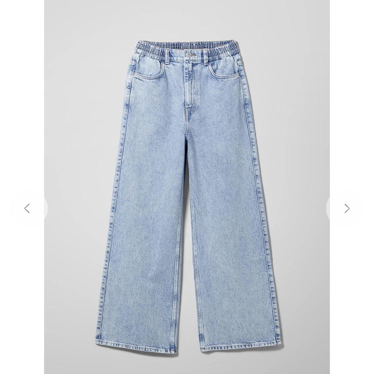 Weekday linear jean Size 34 but could fit a 6-10... - Depop