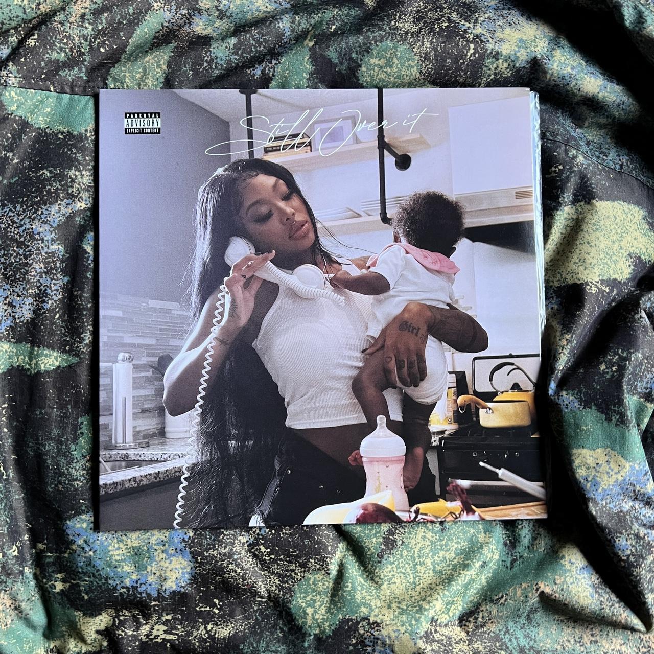 Summer Walker Gatefold Vinyl 💿 UO Exclusive “still... - Depop