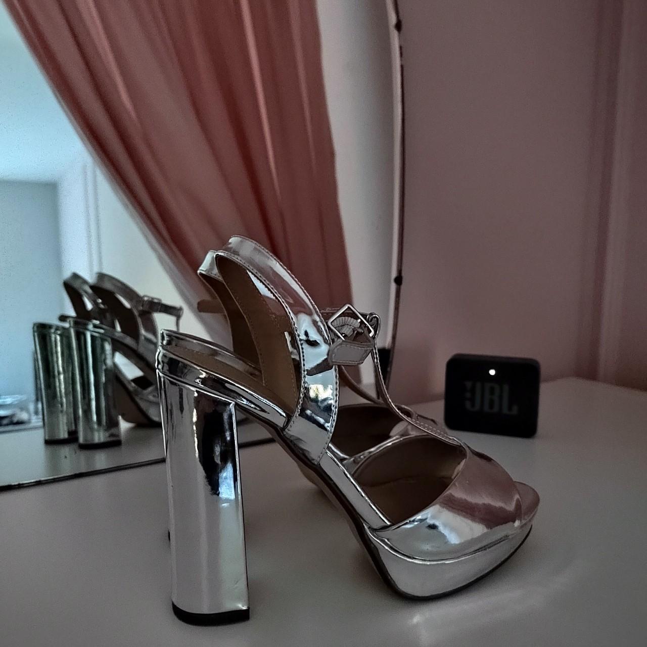 Dune Women's Silver Courts | Depop