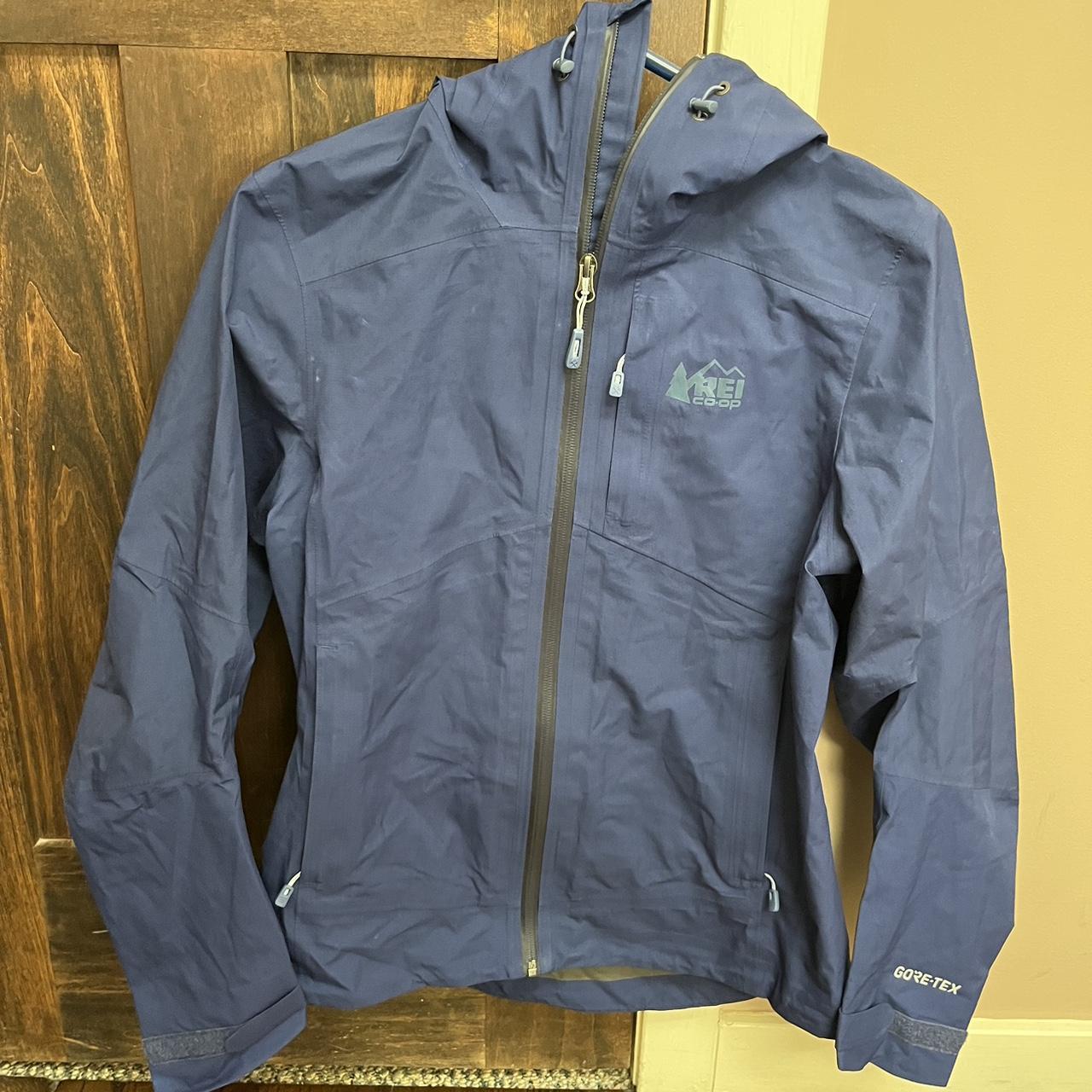 REI rain jacket. barely worn. - Depop