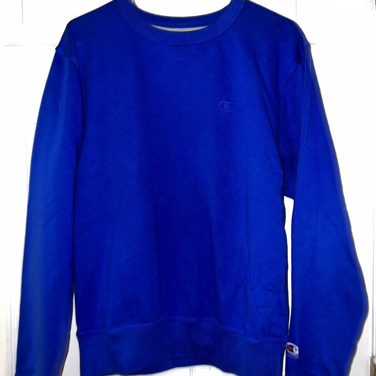 Champion Women's Blue Sweatshirt | Depop