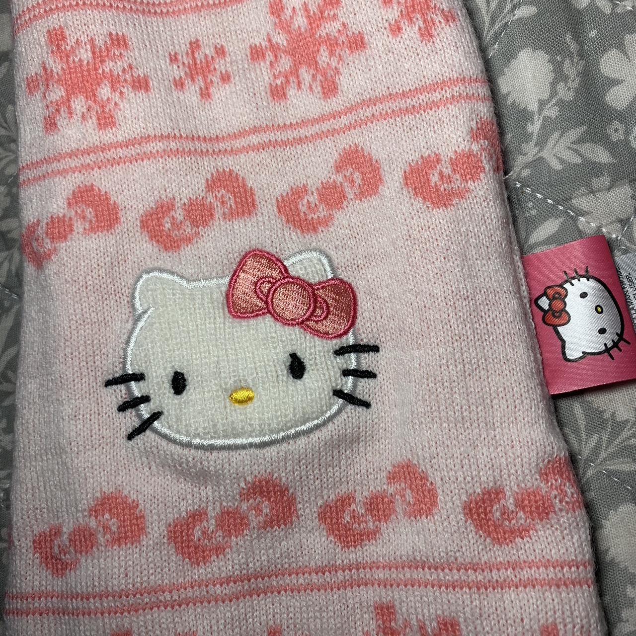 Kids Hello Kitty scarf 💕 so freakin cute just don’t... - Depop