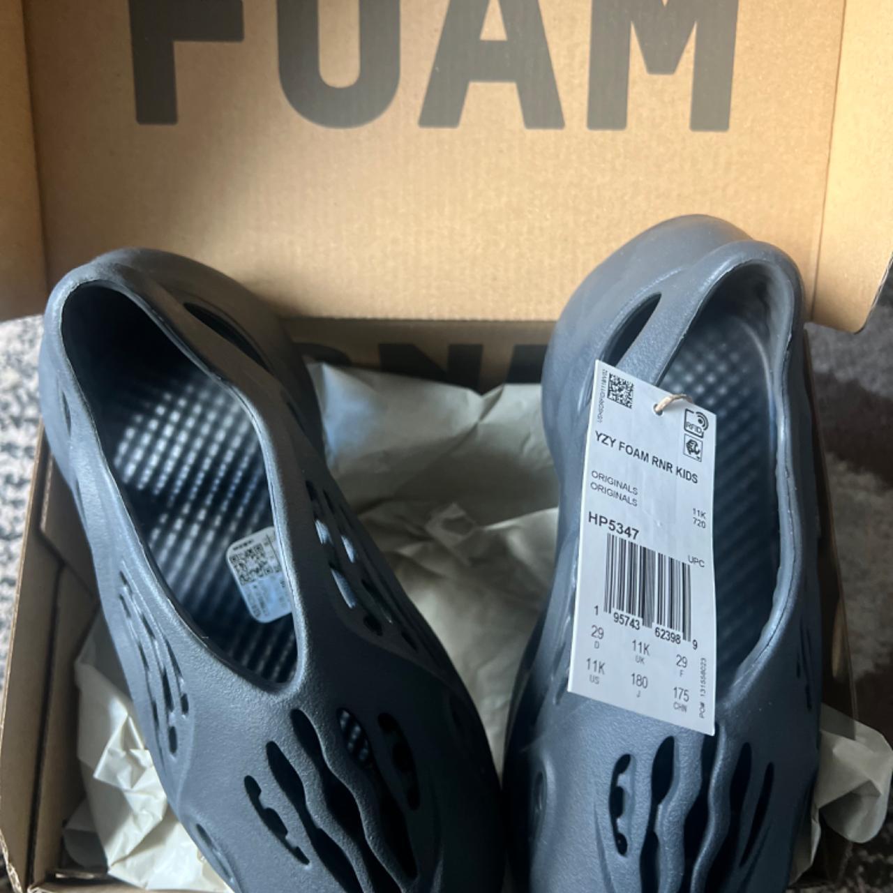 Big kids Yzy foam runners size 11k - Depop