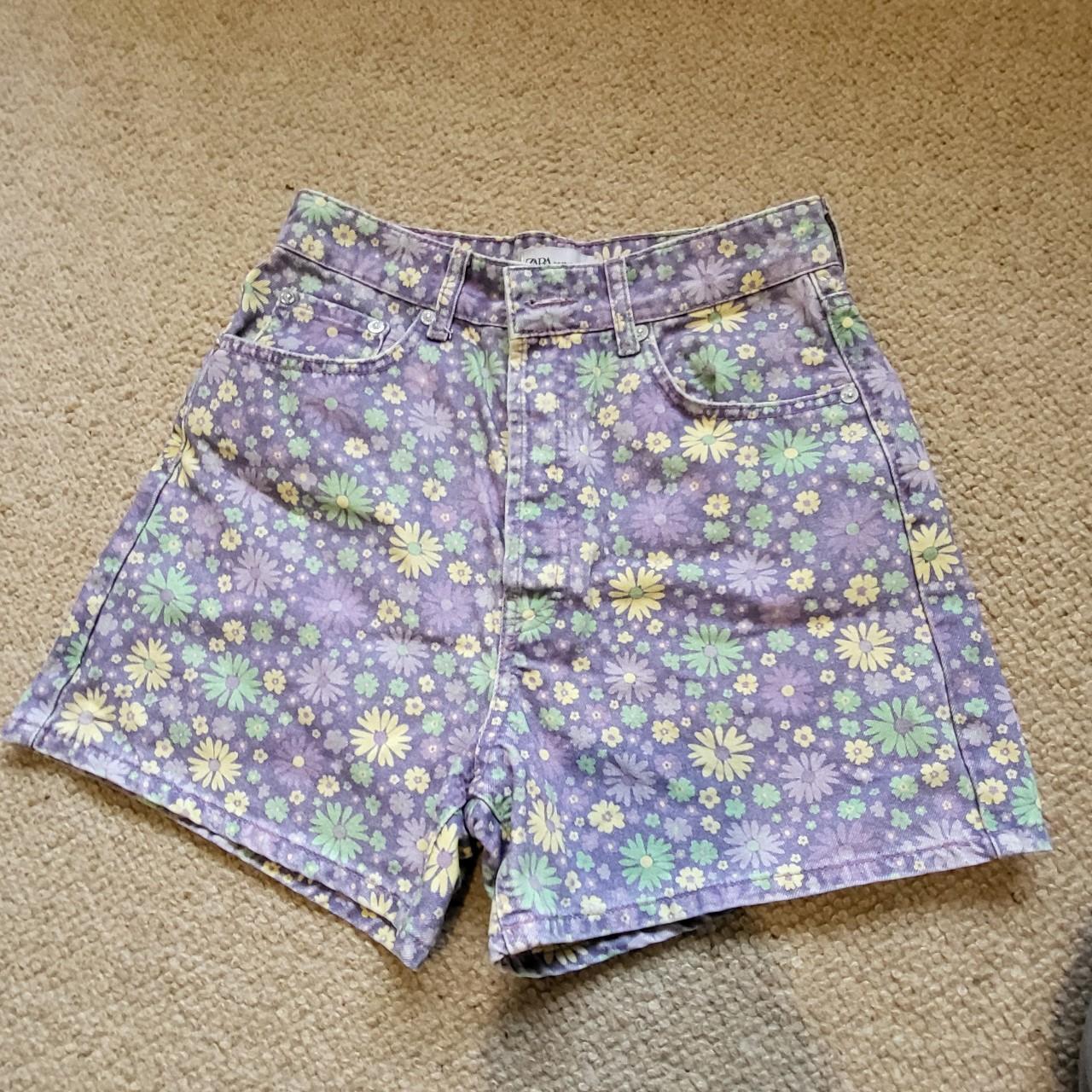 Purple Flowery mom Shorts -Zara -High... - Depop