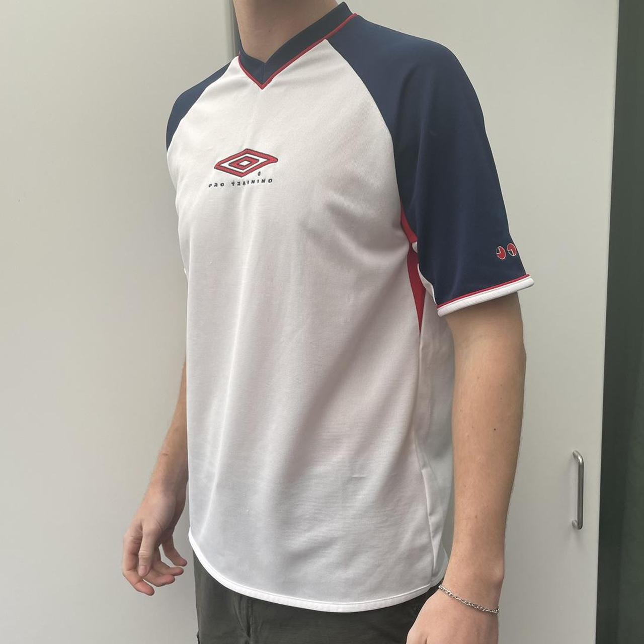 Vintage umbro tshirt size L - 9/10 Condition -... - Depop