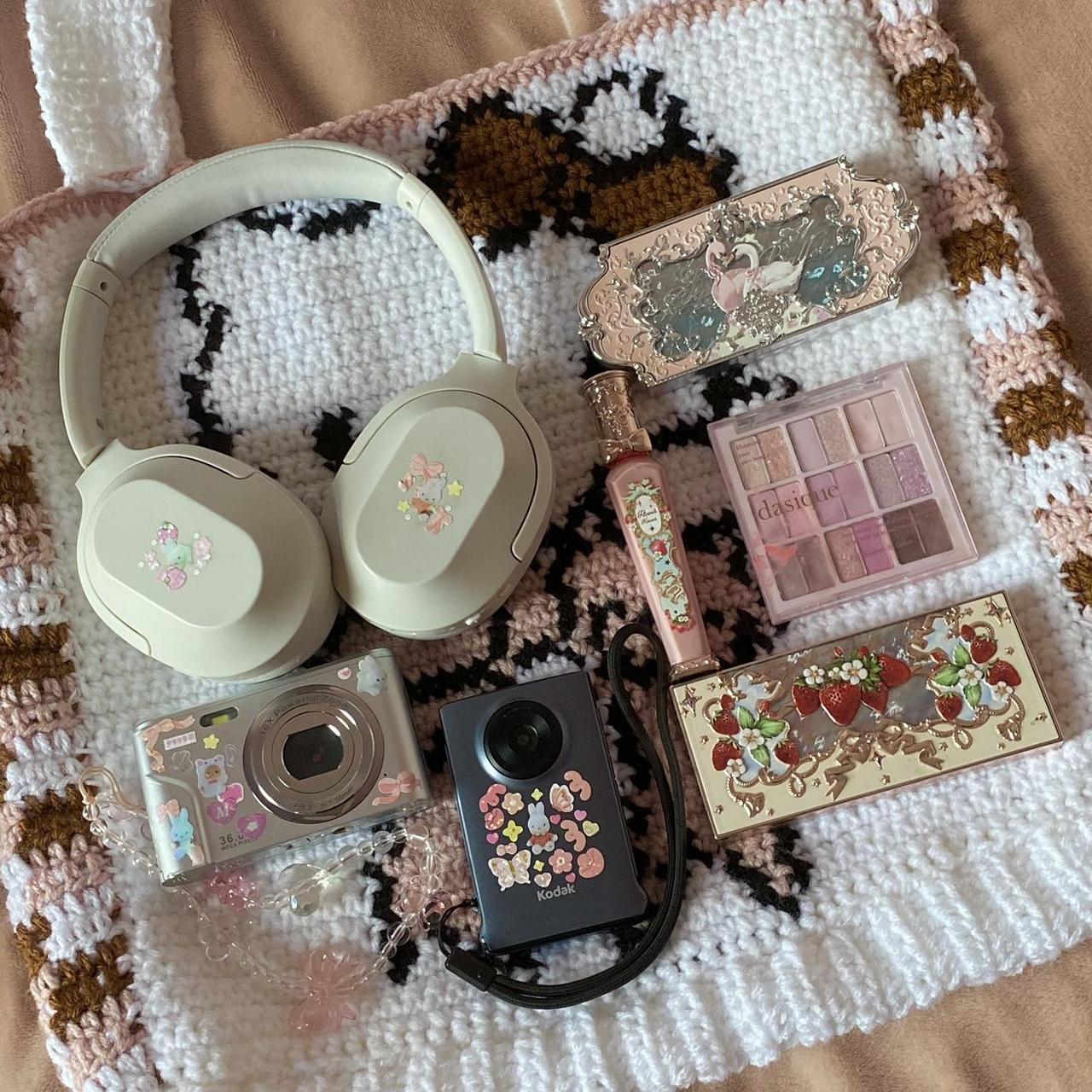 ⋆｡˚୨ lined handmade neapolitan ice cream hello kitty... - Depop