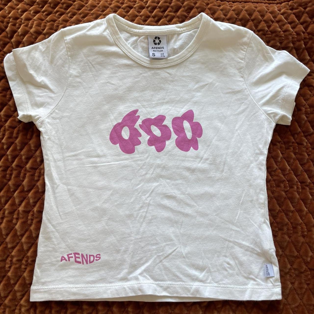 Afends baby tee only worn once! Australian brand... - Depop