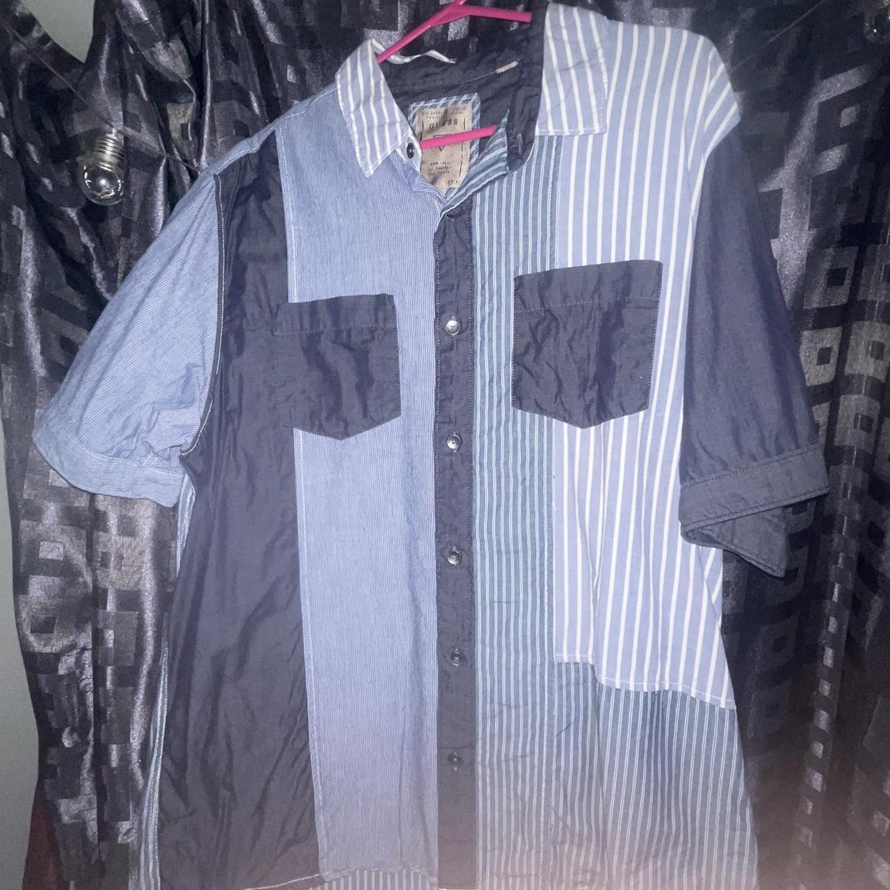 GUESS MENS button up short sleeve shirt perfect... - Depop