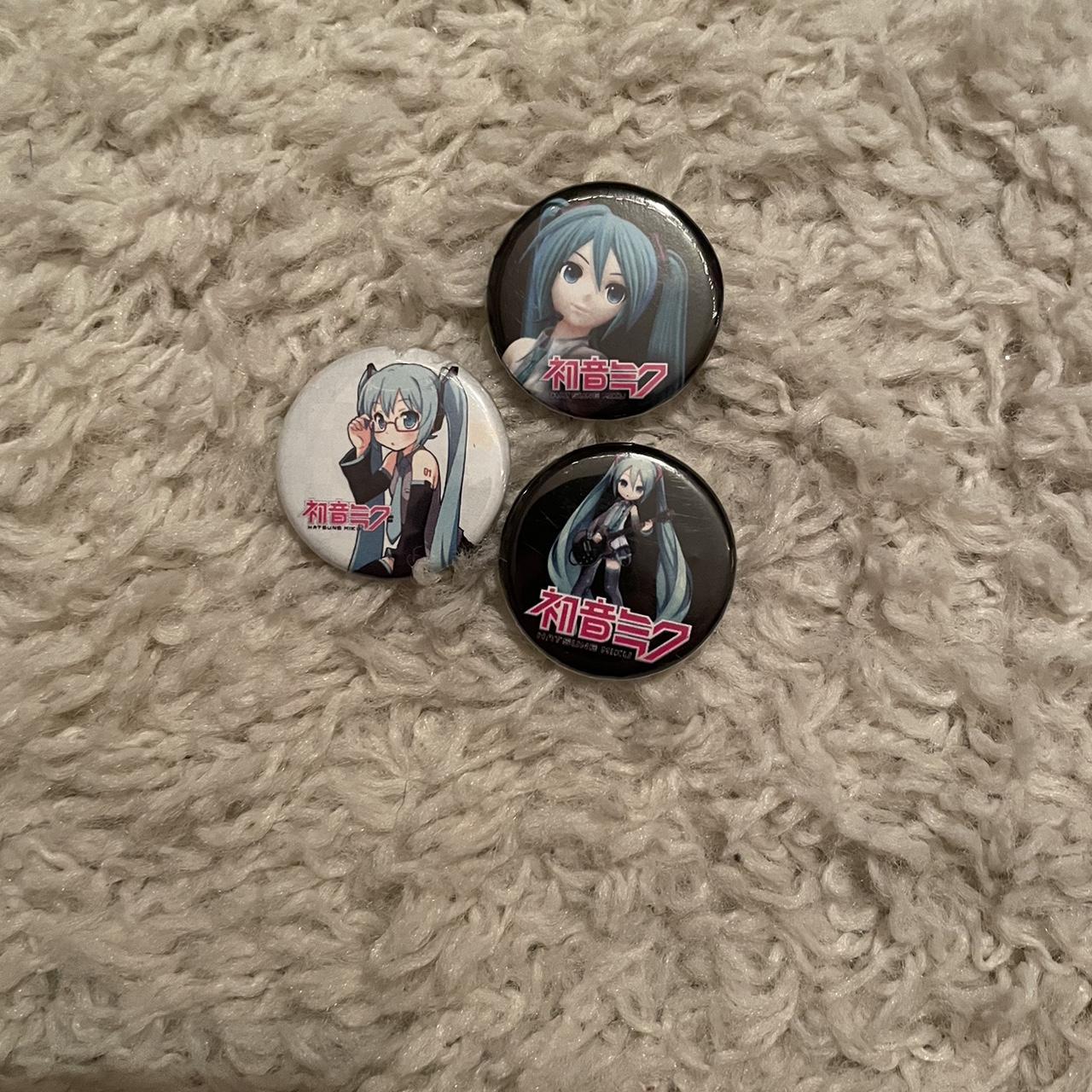 HATSUNE MIKU BUNDLE Includes Hatsune Miku Funko Pop... - Depop