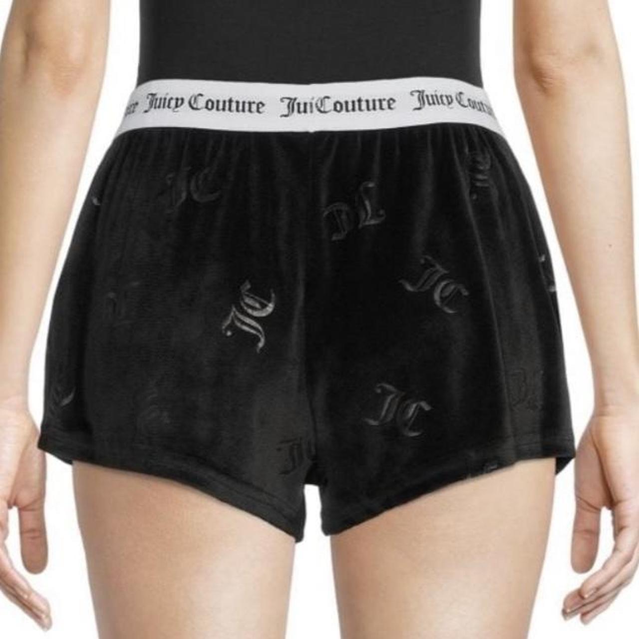 Juicy Couture Women's Silver and Black Shorts | Depop