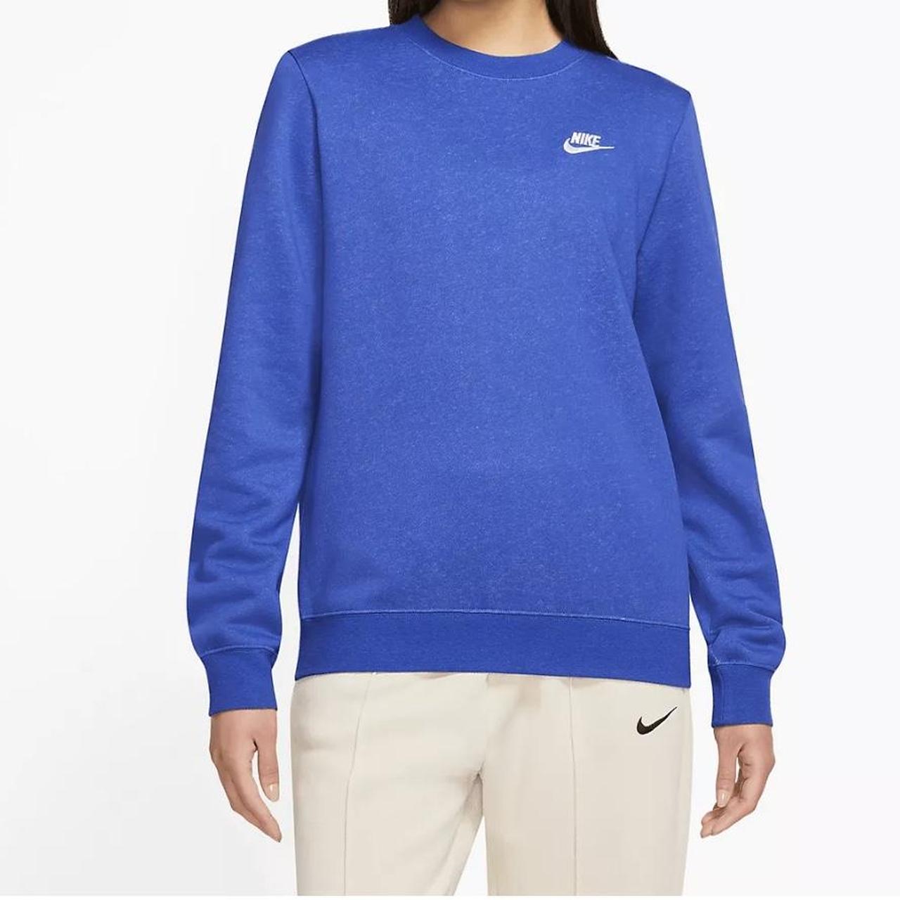 Nike Women's Blue Sweatshirt | Depop