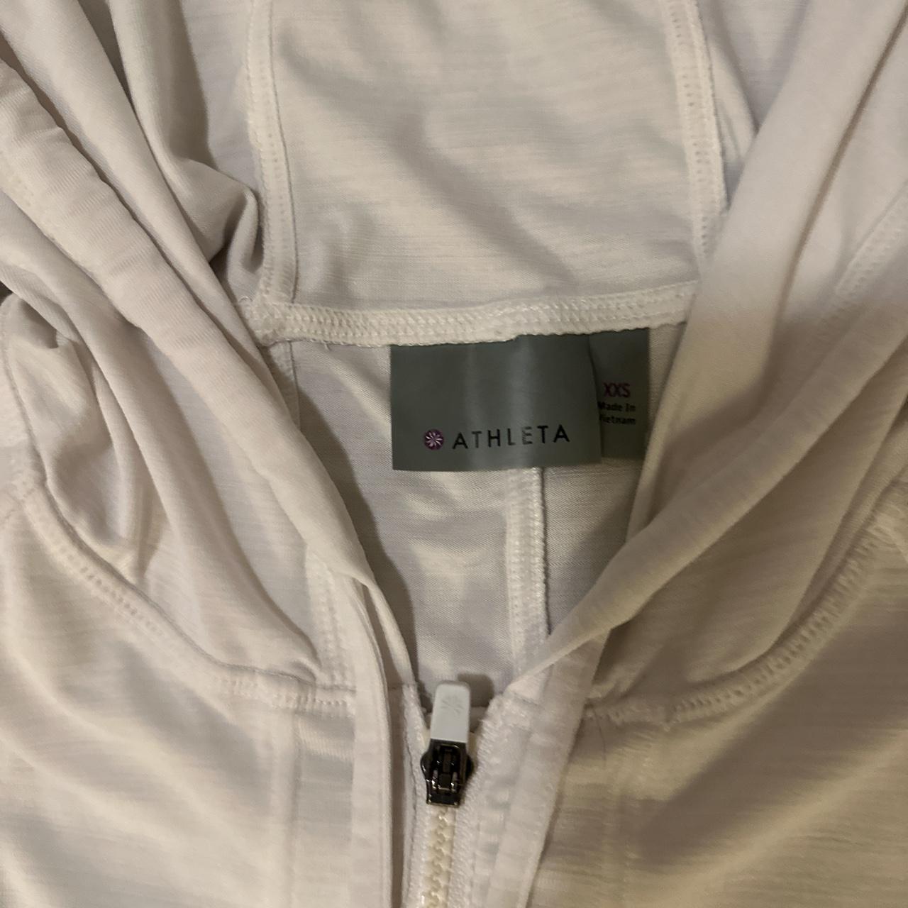 Women’s Athleta athletic top size xxs. Very stretchy... - Depop