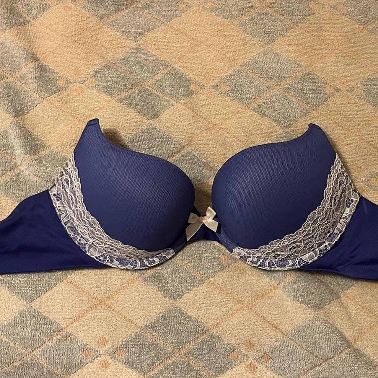 JAPANESE BEAND LACE no strap bra Size B75 Women... - Depop