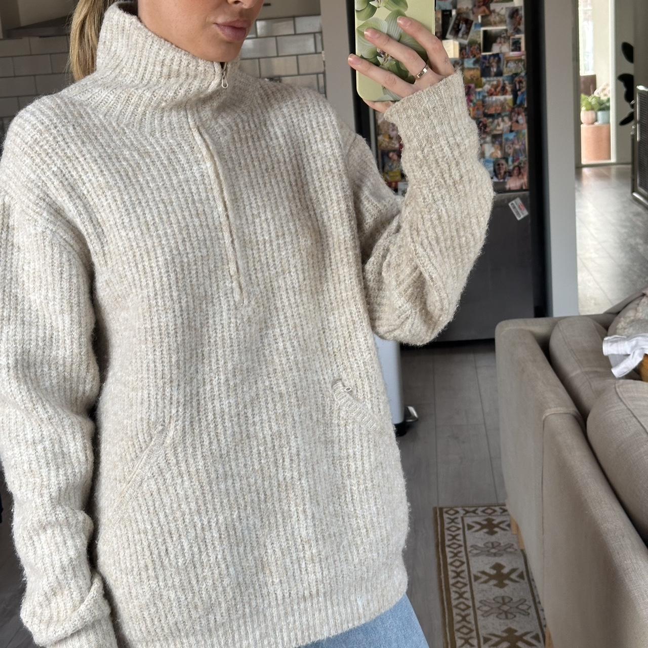 Dissh High neck knitted jumper, stain to elbow as seen - Depop