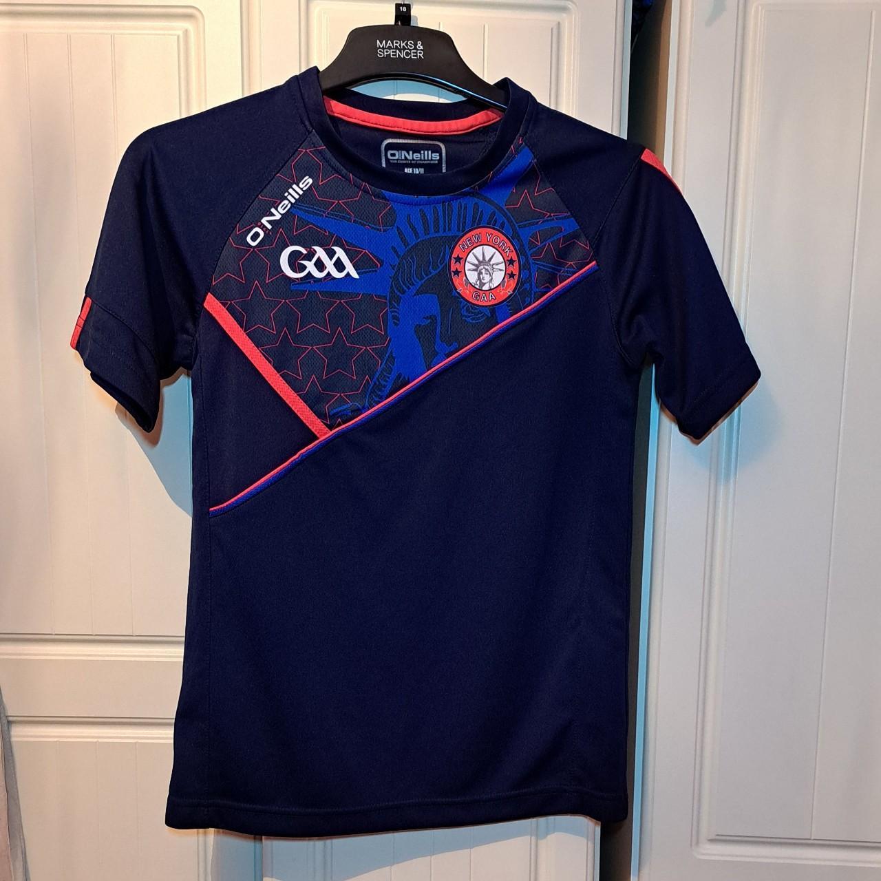 New York GAA training top Age 10-11 In great condition - Depop