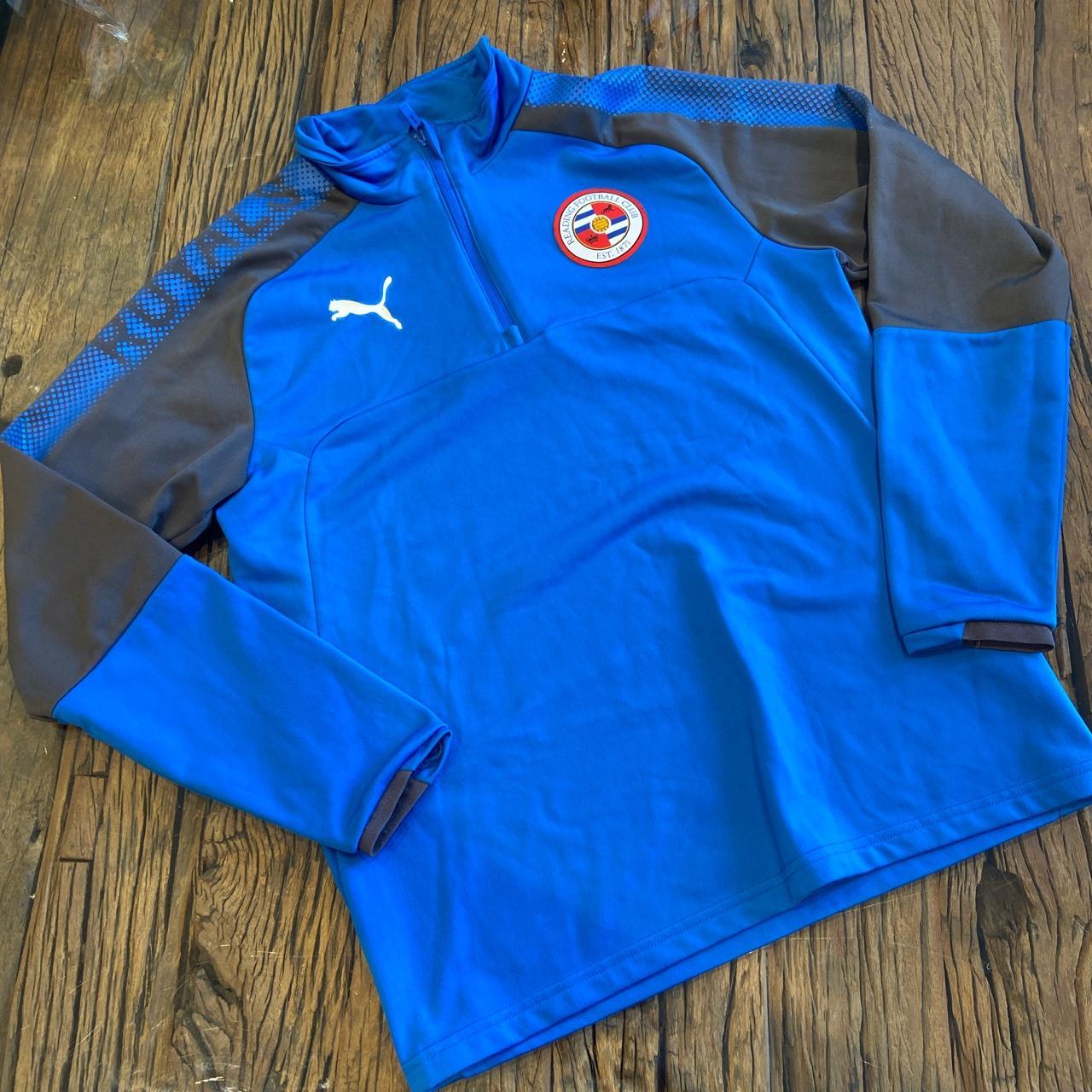 Reading FC Training Kit In a Size small 10/10... - Depop
