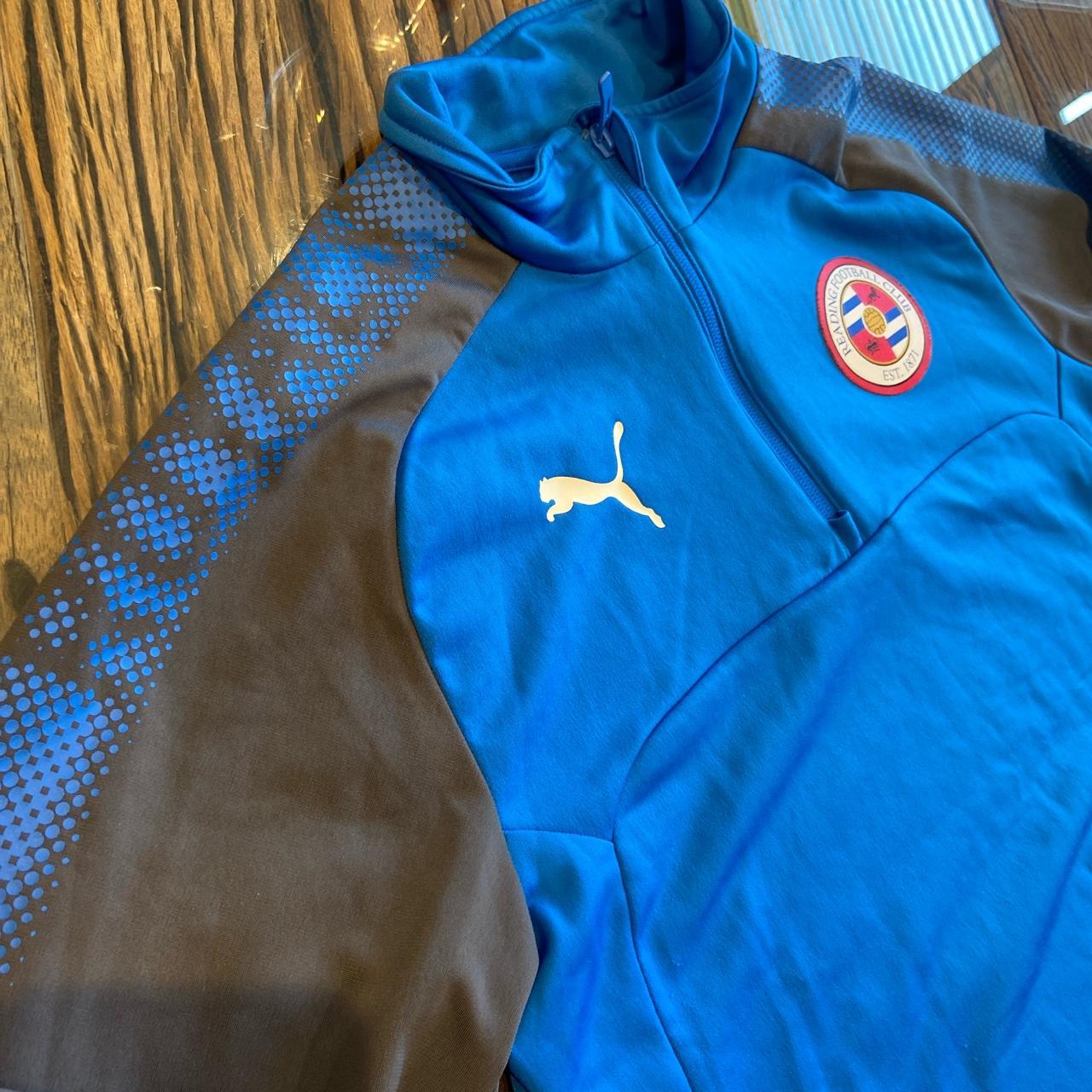 Reading FC Training Kit In a Size small 10/10... - Depop