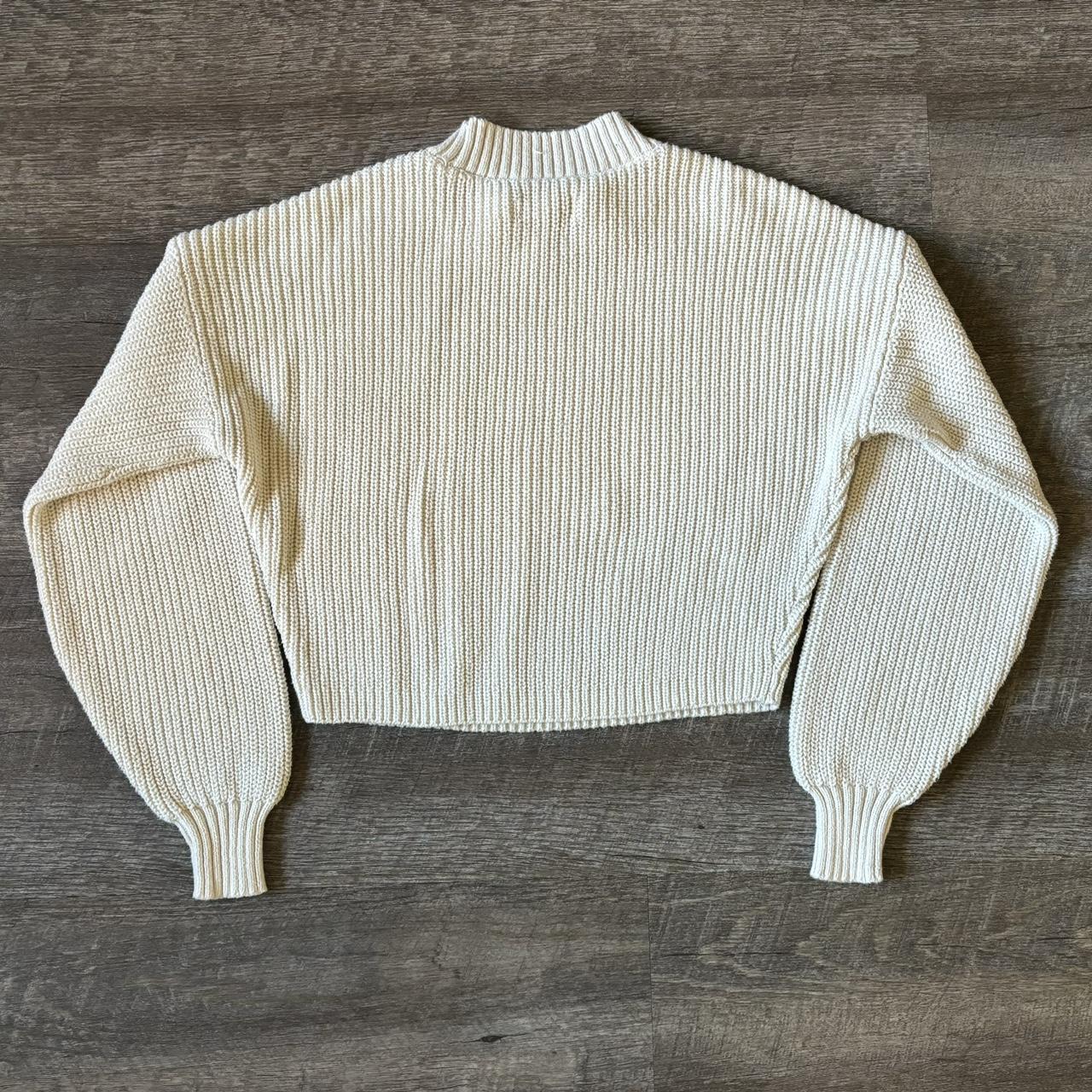 hollister | crew sweater crop top, ribbed, cable... - Depop