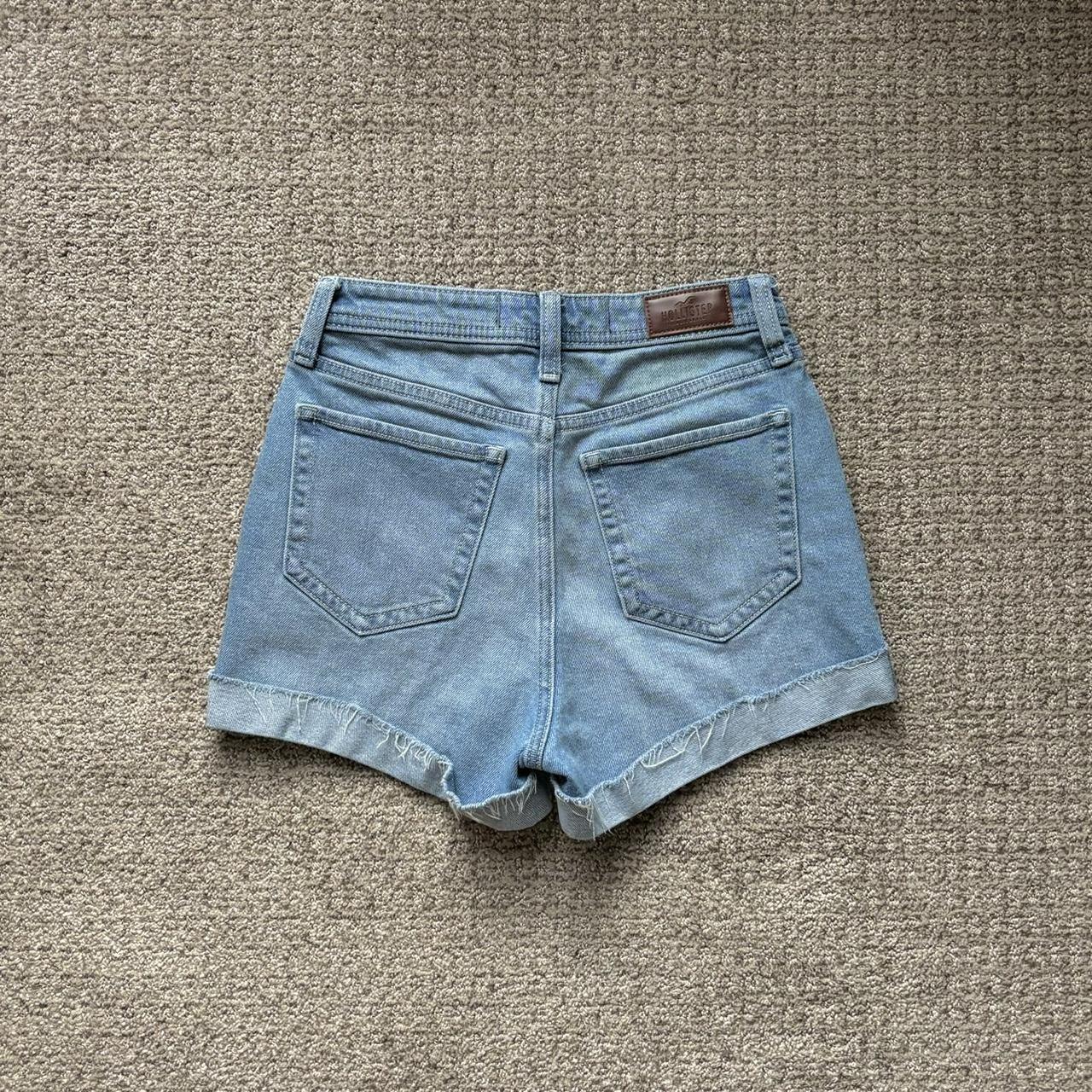 hollister jean shorts size 1 (25") blue, high... - Depop