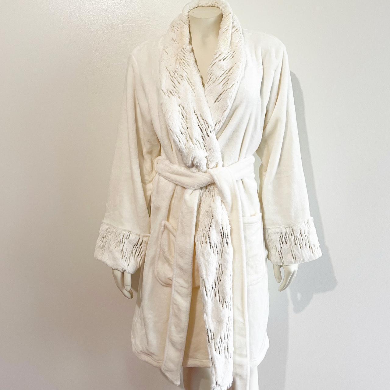 Soma Women's Cream and Gold Robe | Depop