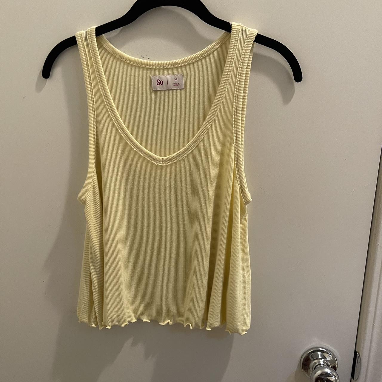 SO Clothing Women's T-shirt | Depop