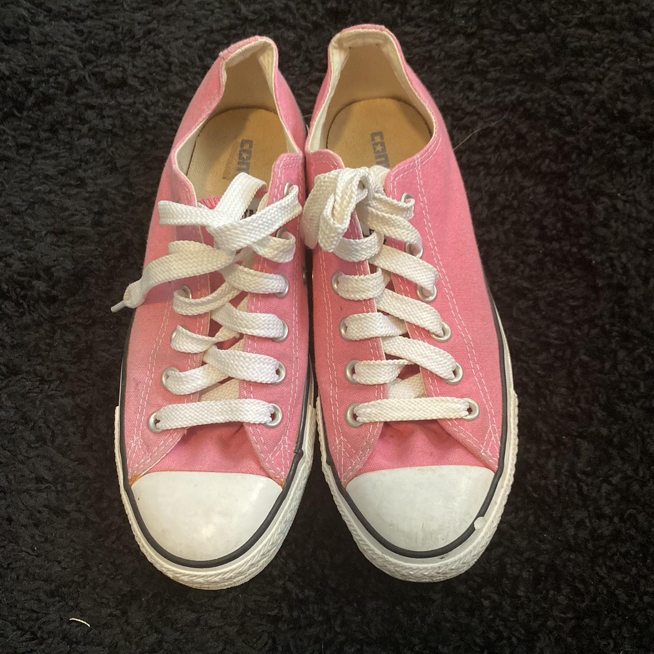 Converse Women's Pink and White Trainers | Depop