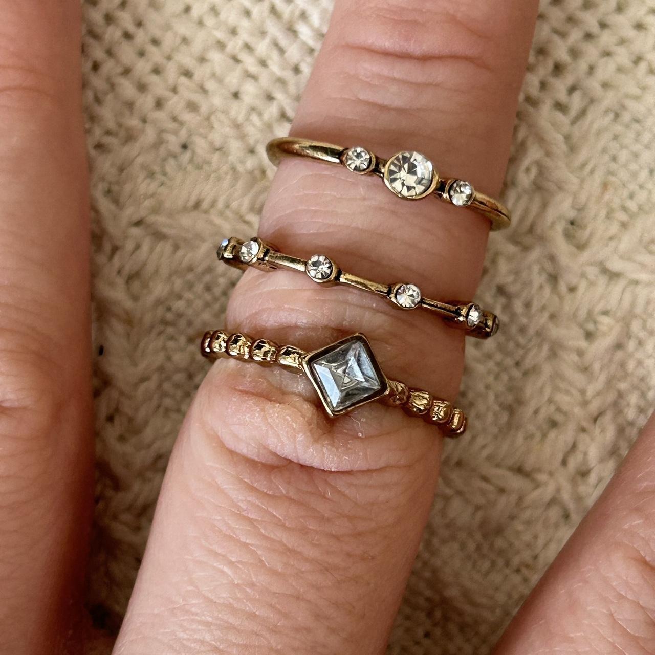 set of 9 gold rings i don’t know where they are... - Depop