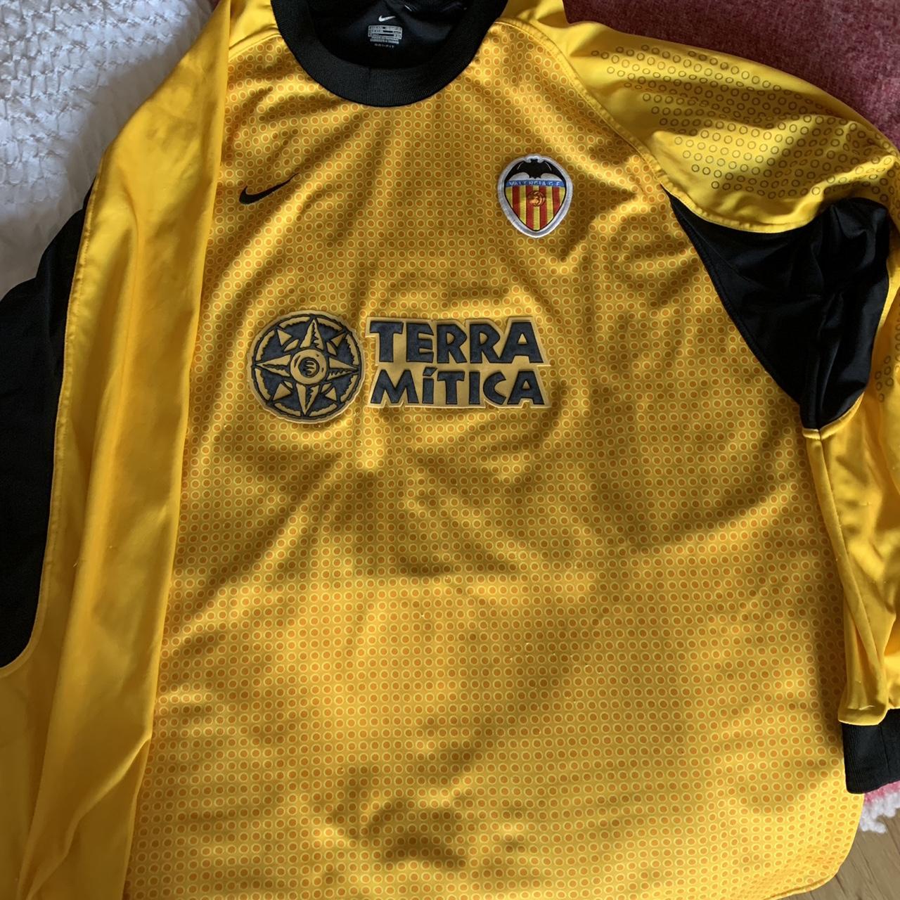 Rare vintage Valencia CF 2000-01 goalkeeper... | Depop