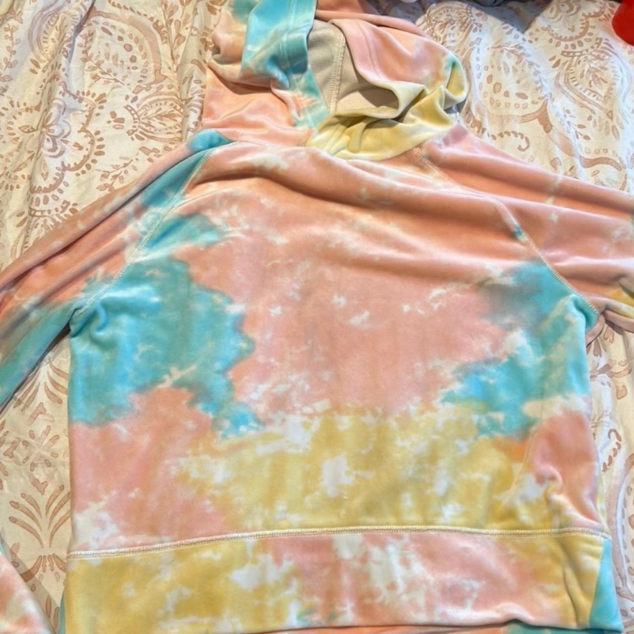 Tiedie cropped hoodie, fuzzy material. Super cozy,... - Depop