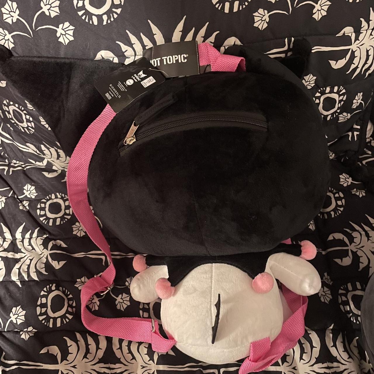 Hot Topic Women's Bag | Depop