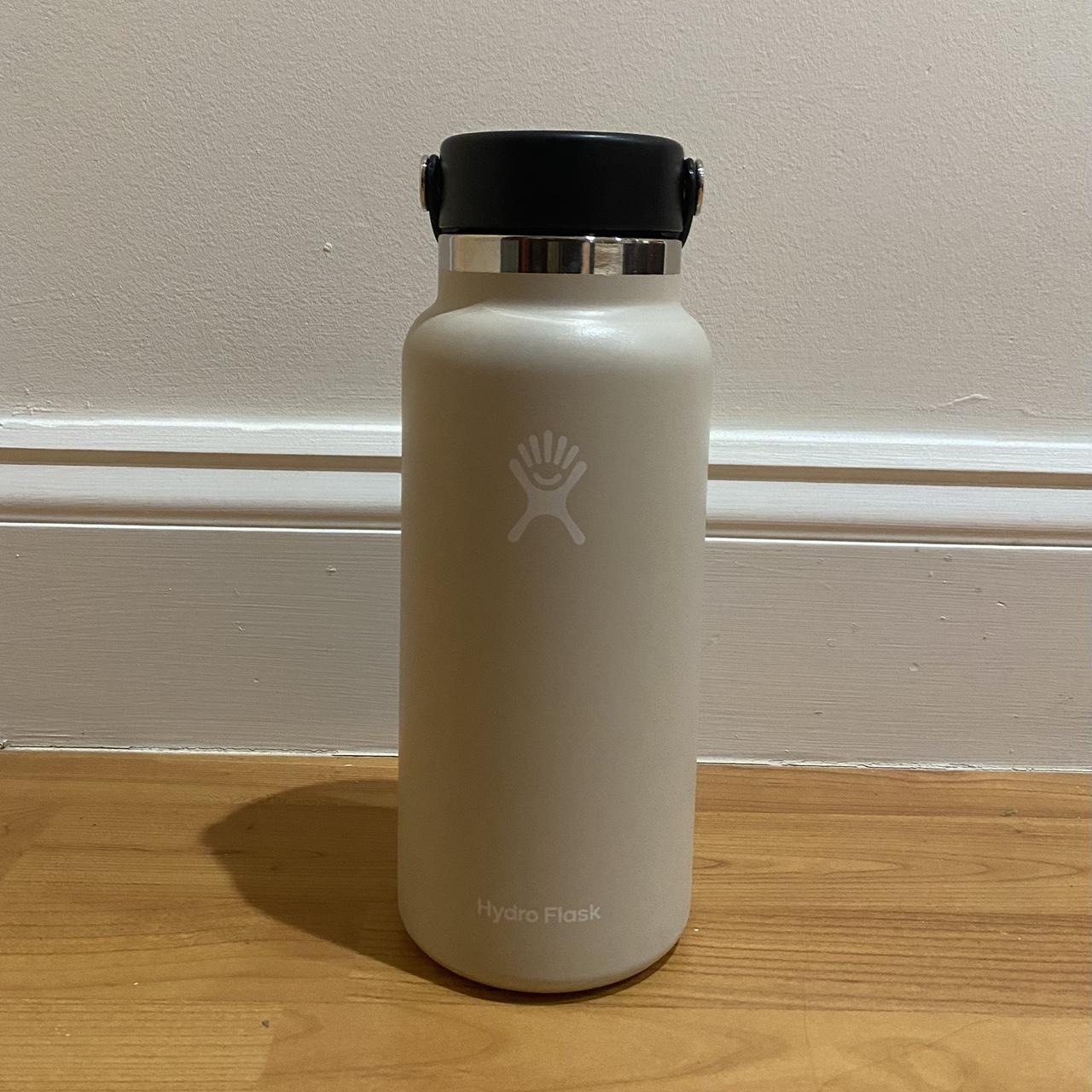oat 32oz hydroflask for sale on account! details in... - Depop