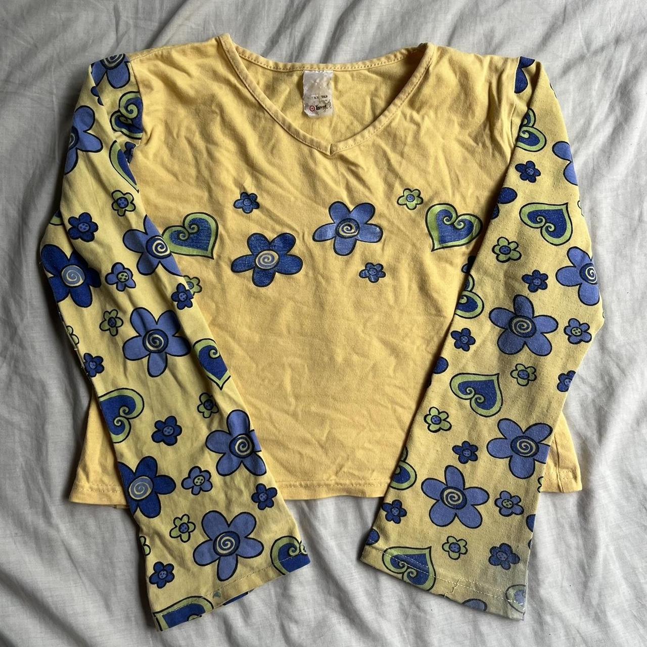 Y2K crop-top/baby tee, vintage from Target! Some... - Depop