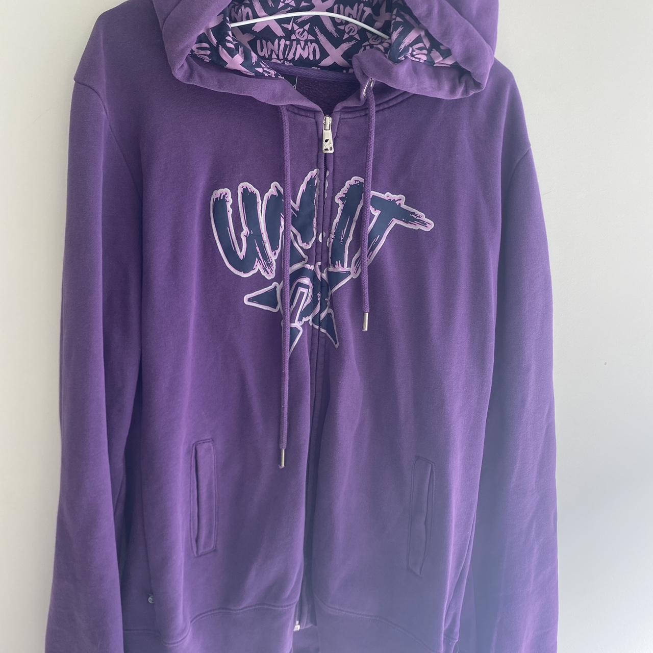 Unit jumper. Super comfy - Depop