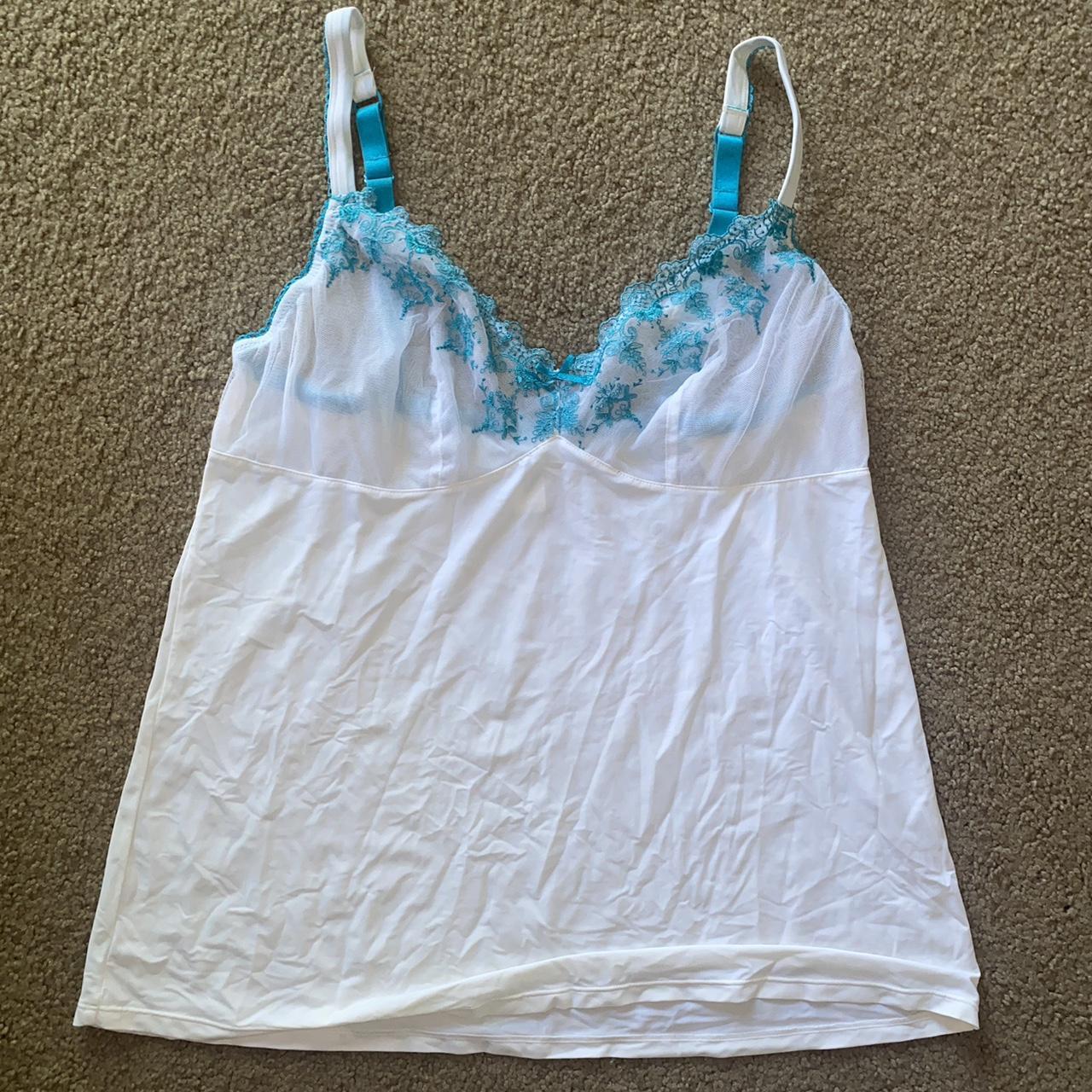 intimo | white & blue three piece set 38DD lace... - Depop