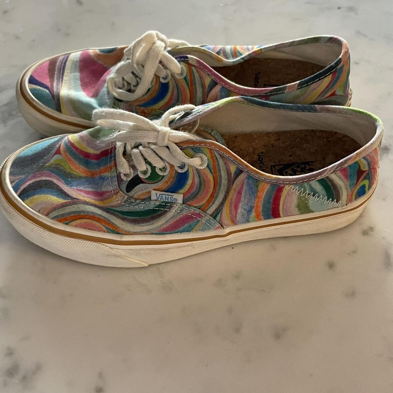 VANS LOWS TREAD IS REALLY GOOD ULTRACUSH CORK... - Depop