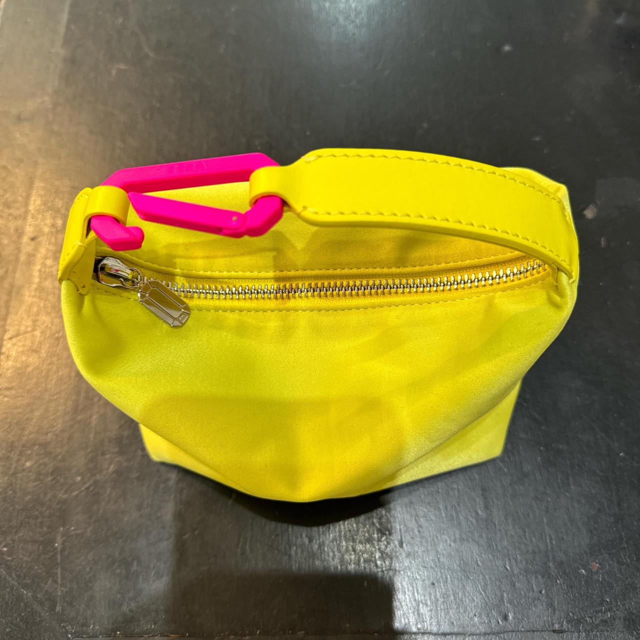 Coveted jewelry brand Eéra, and it’s most popular... - Depop