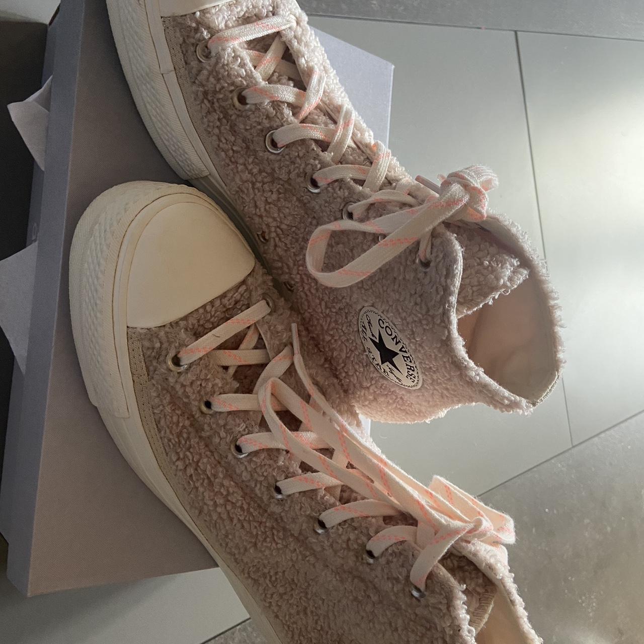 Converse Women's Tan and White Trainers | Depop