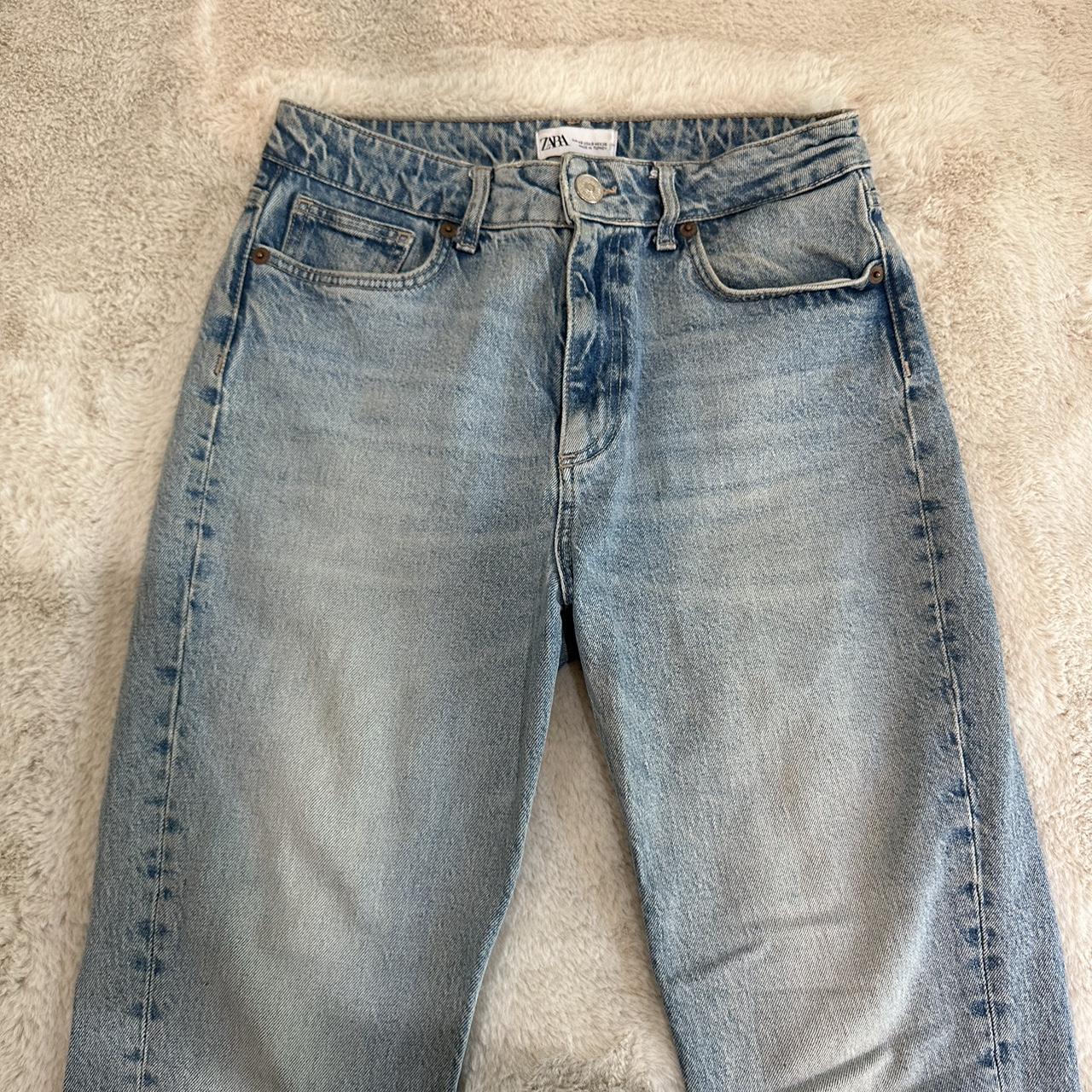 Zara high-wasted straight jeans - Depop