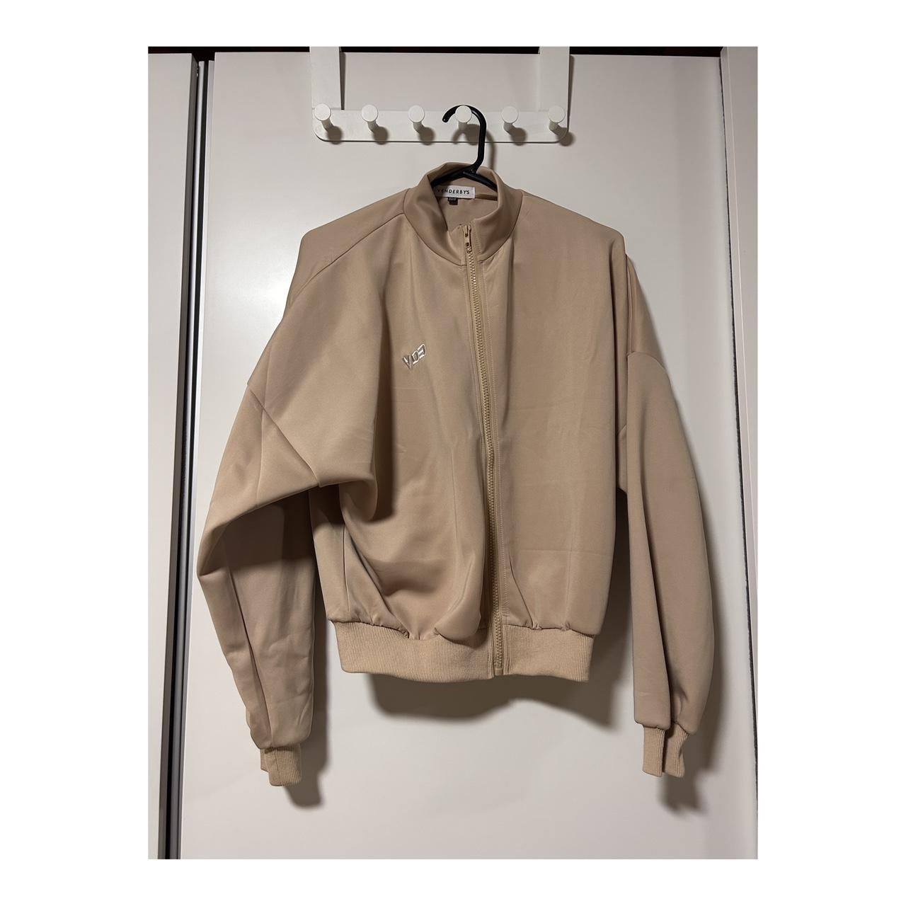 Venderbys beige jacket - Depop