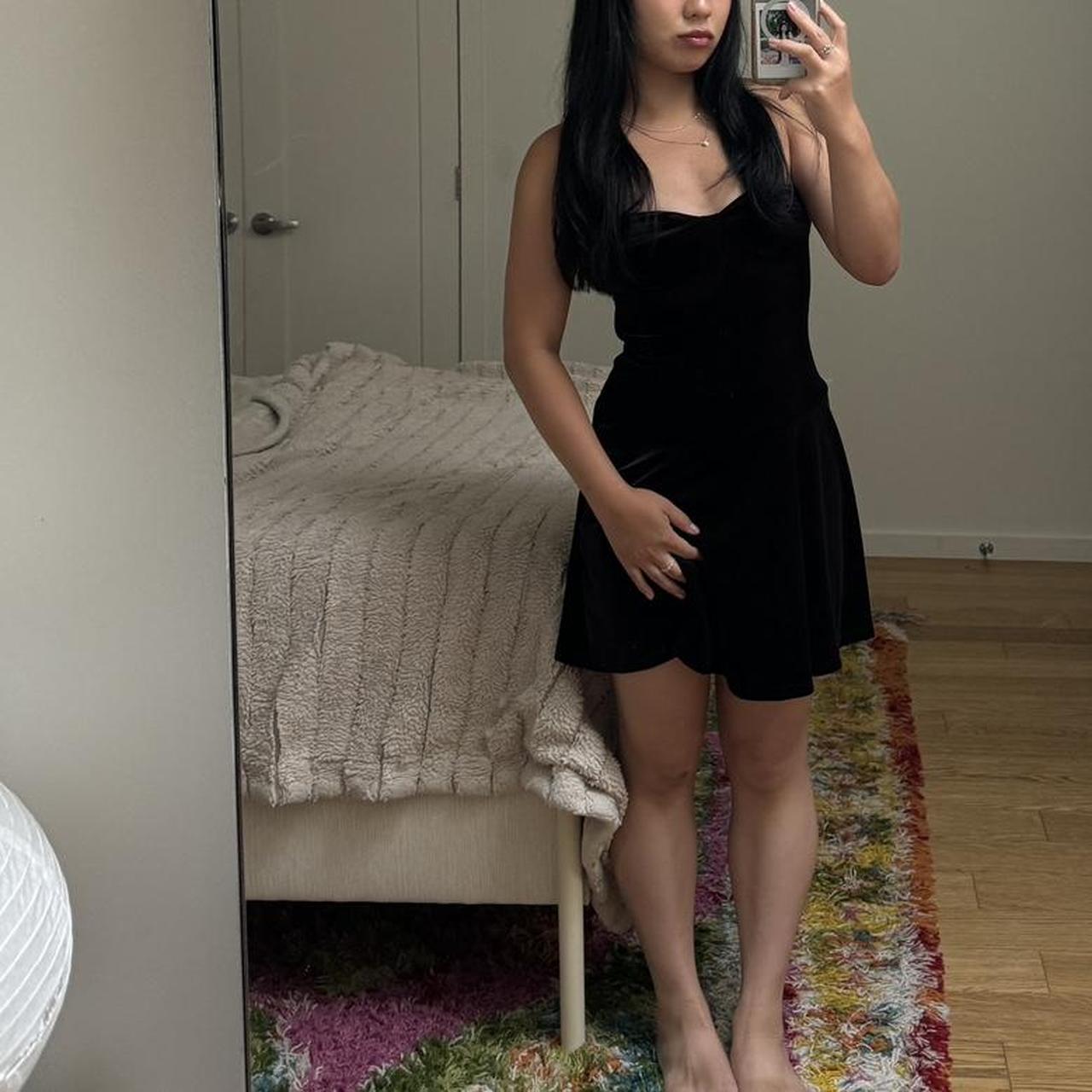 Reformation strapless sweetheart neckline black... - Depop