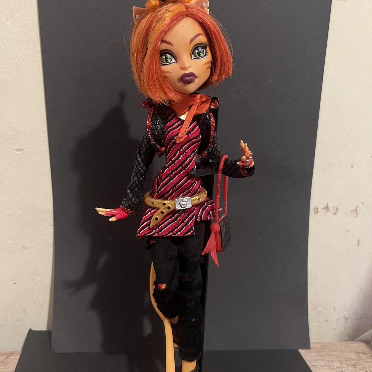 Monster high Toreli Basic doll She’s quite flimsy... - Depop