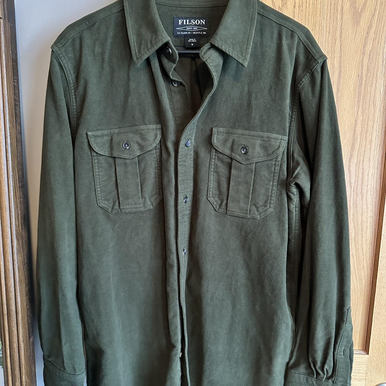 Filson Seattle Moleskin shirt. Dark olive color.... - Depop