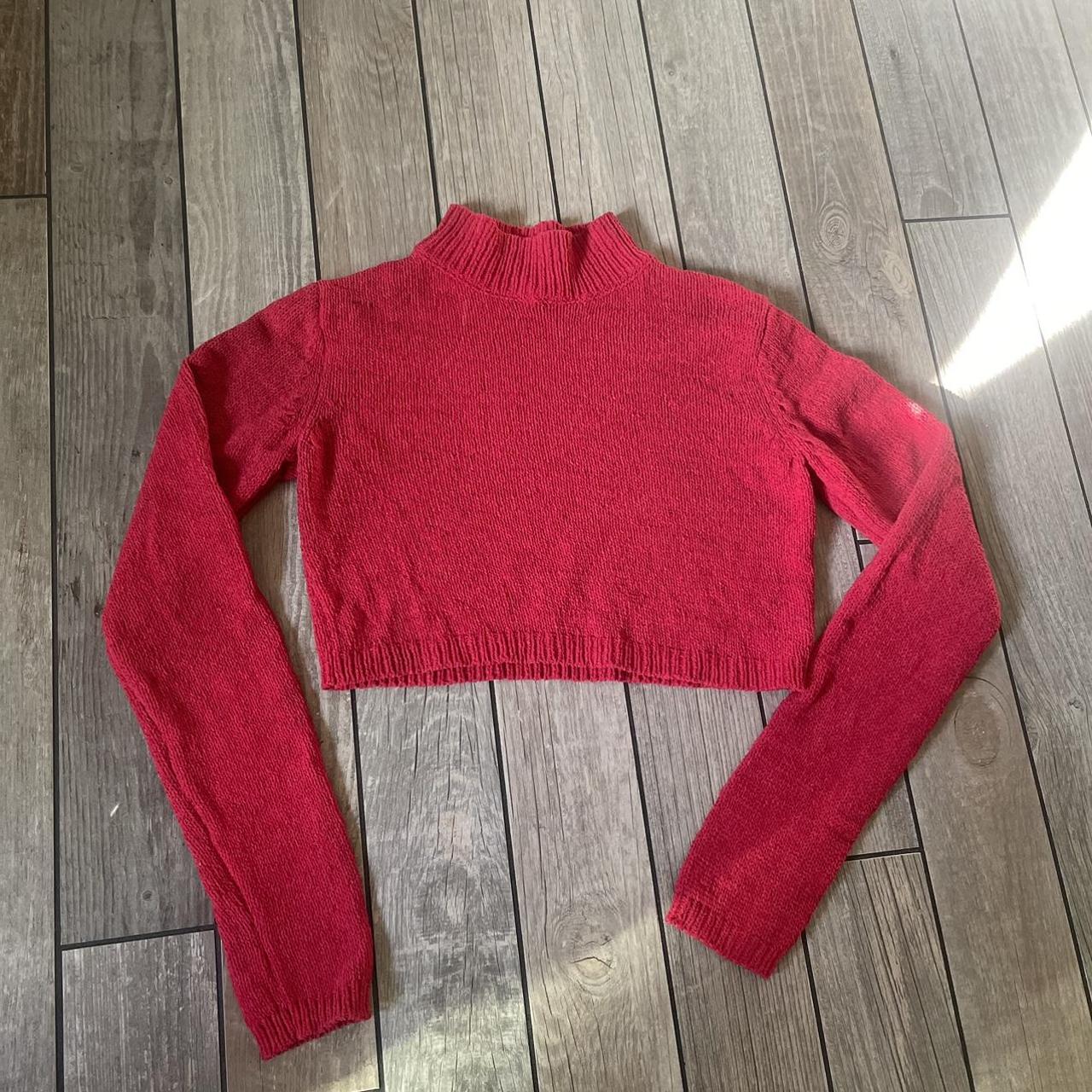 Wild Fable Women's Red Crop-top | Depop