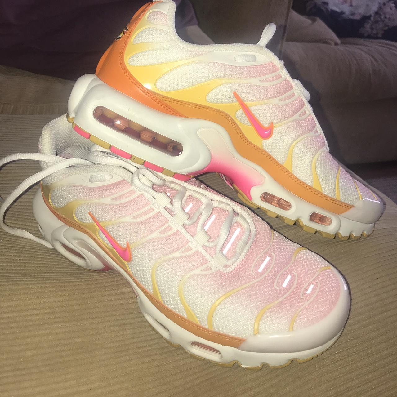 Nike tns womans - Depop