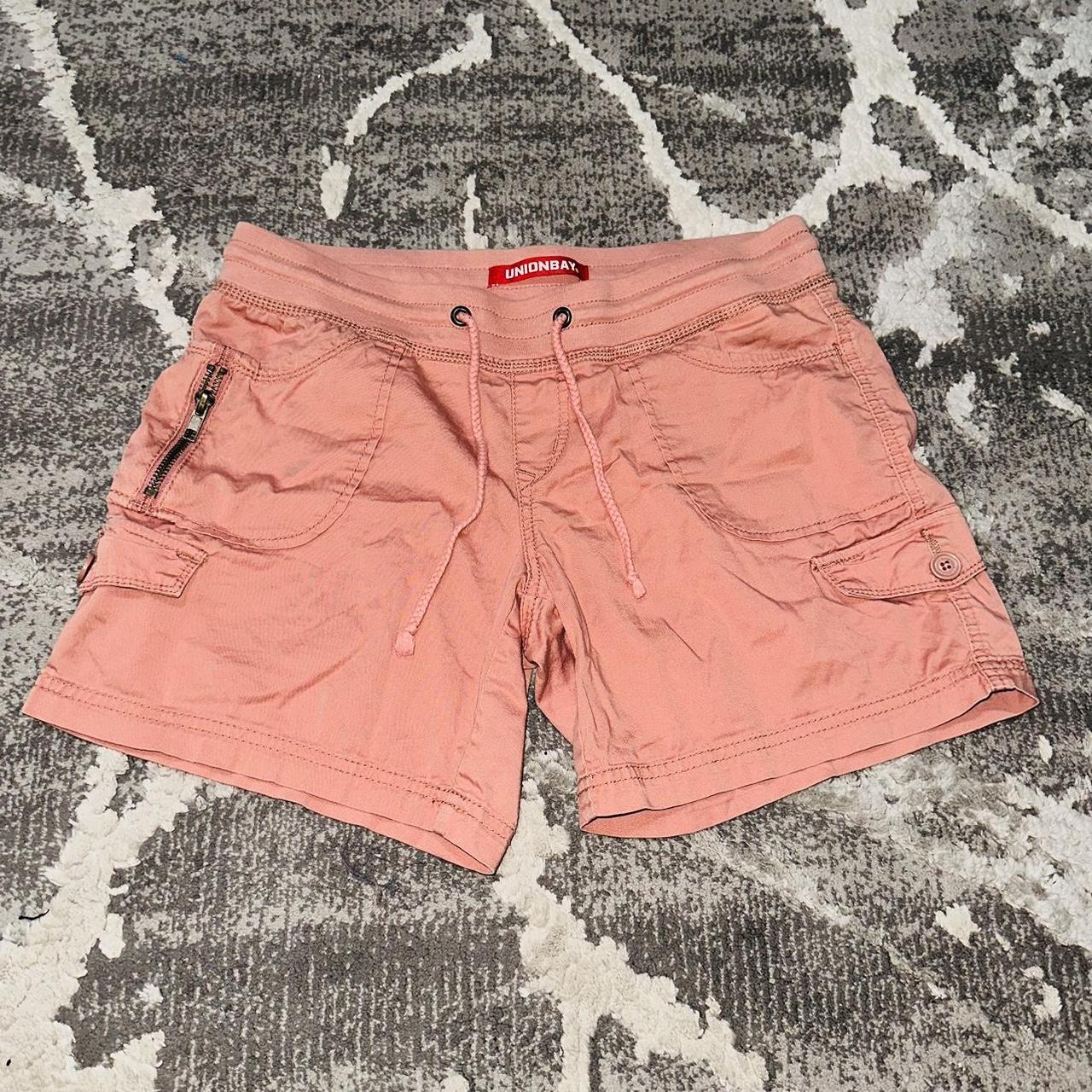 Union bay Coral Shorts Worn once or twice, no... - Depop