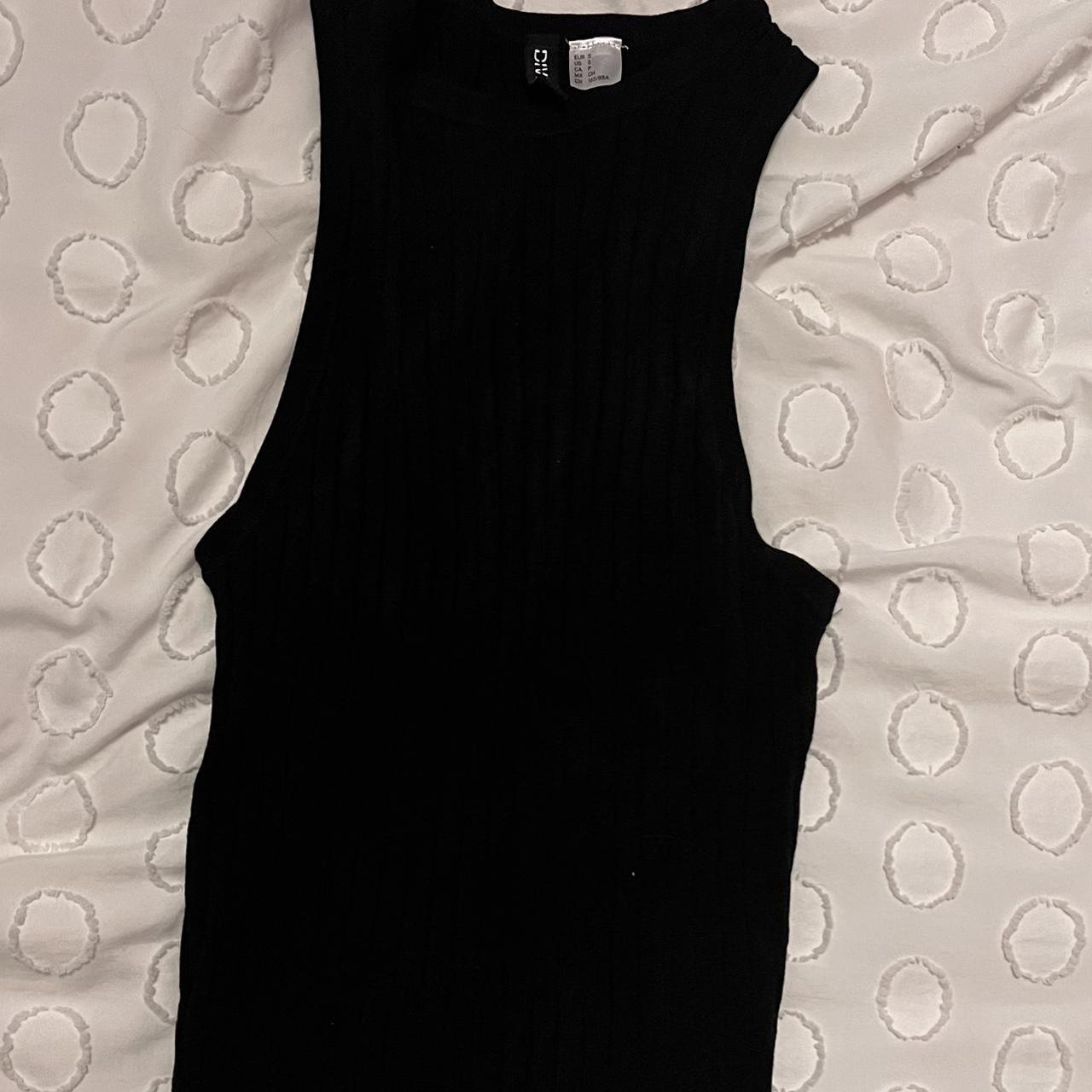 H&M basic black ribbed vest top basically new... - Depop
