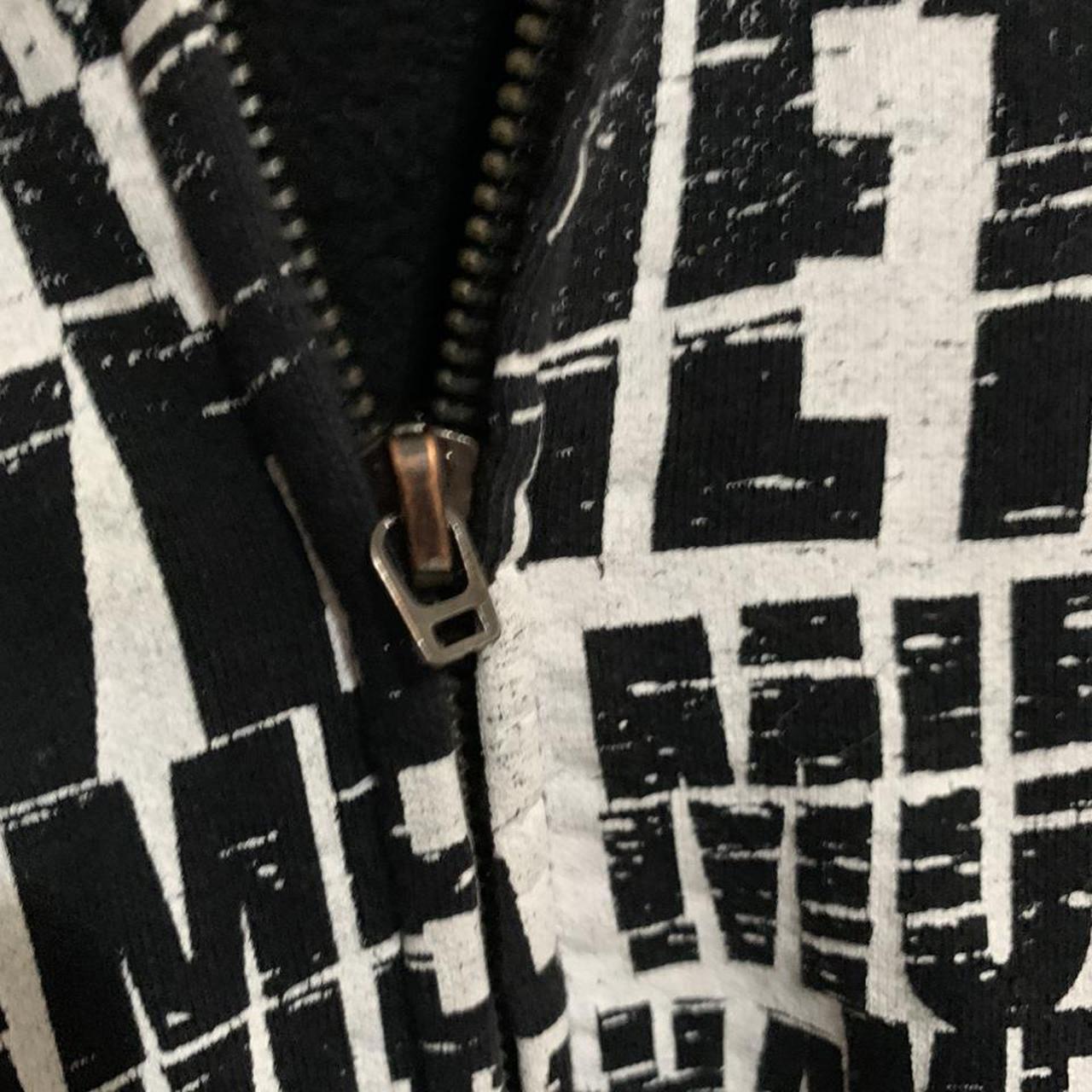 metal mulisha pattern zip up hoodie pit to pit:... - Depop